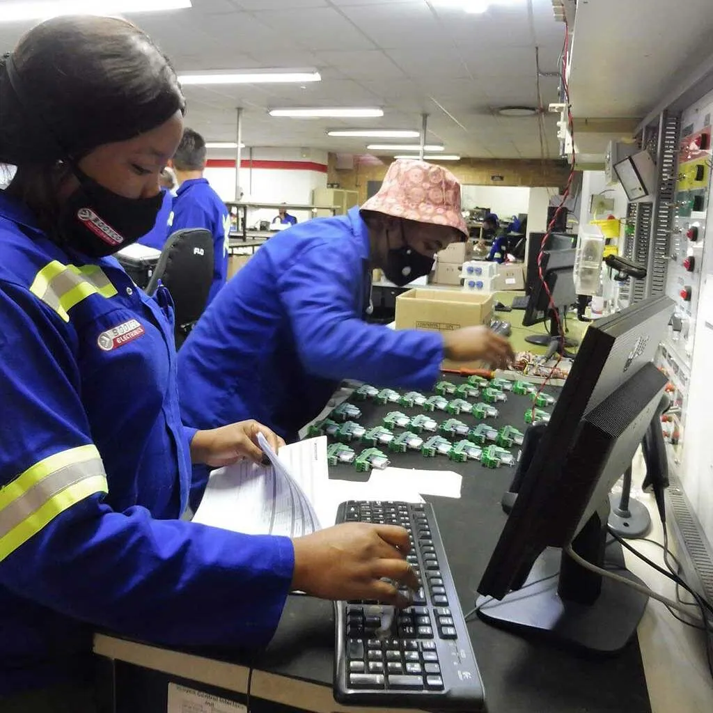 BOOYCO STAYS AT THE LEADING EDGE OF PDS TECHNOLOGY - Booyco Electronics