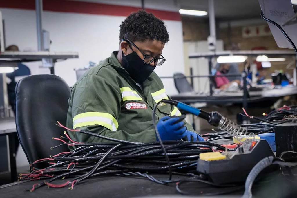 PROXIMITY DETECTION MOVES WITH THE TIMES - Booyco Electronics